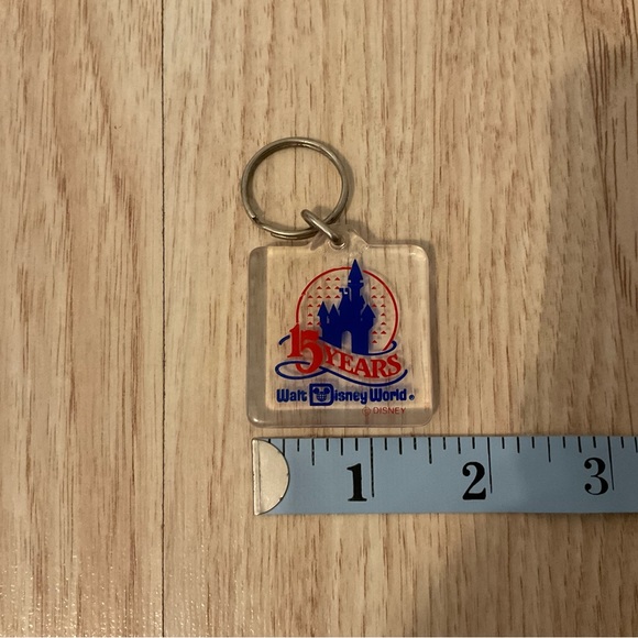 Other | Vintage Set Disney 15 Years Key Chain Postcard Epcot 200 Snow ...